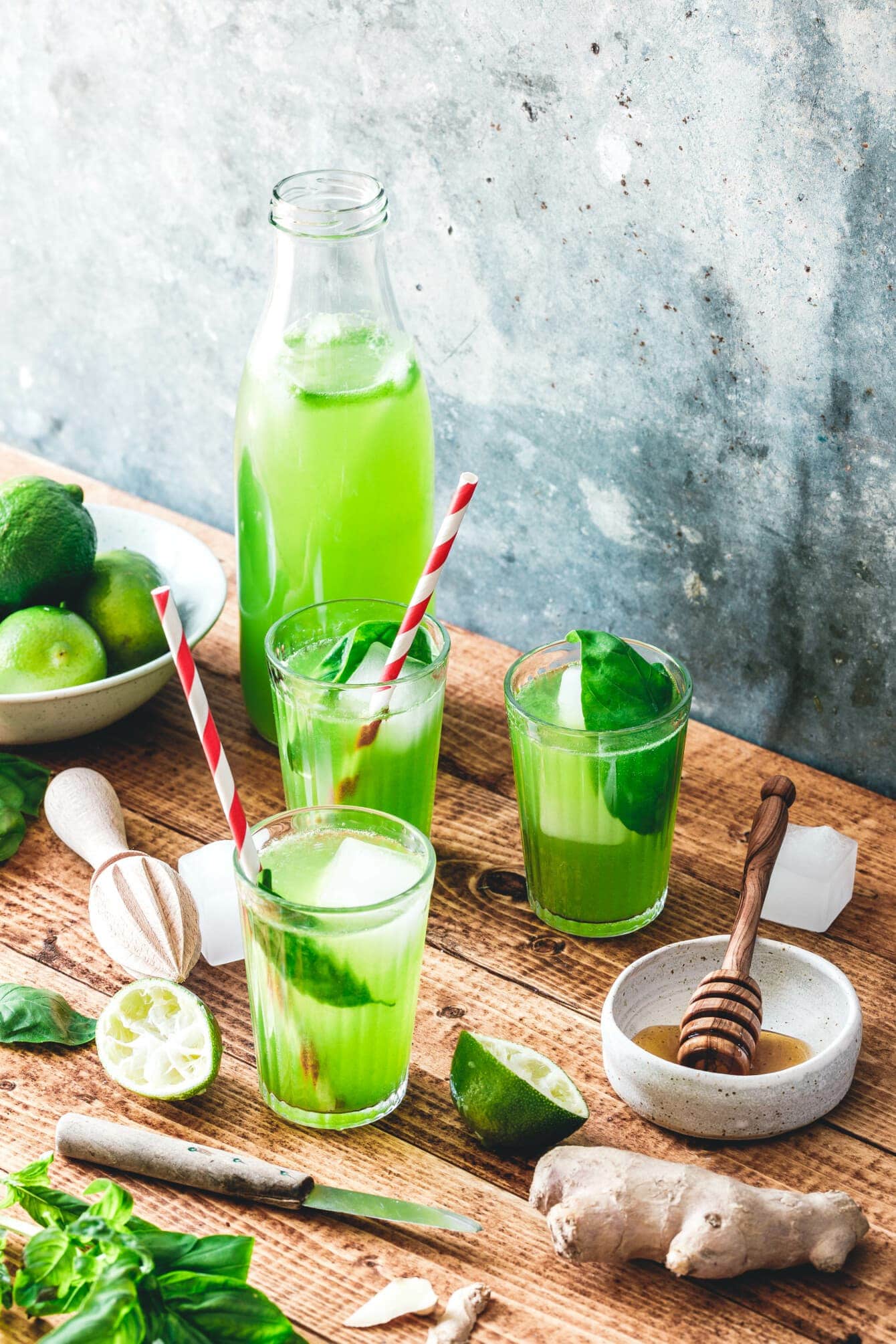Basilikum-Limonade mit Limette & Ingwer · Eat this!